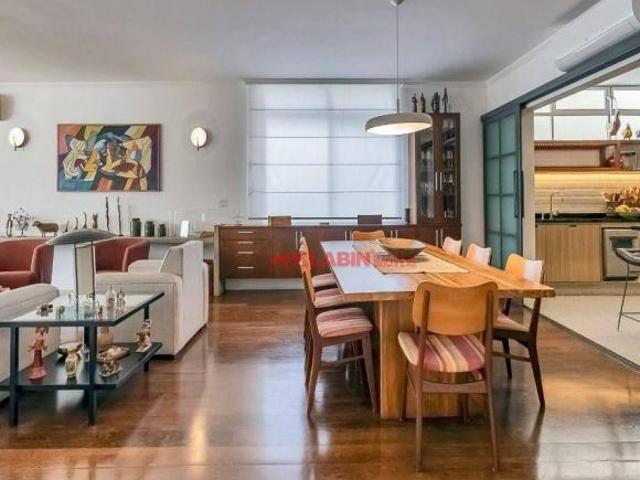 Apartamento com 3 dormitórios à venda, 270 m² por R$ 4.800.000,00 Higienópolis São Paulo/SP