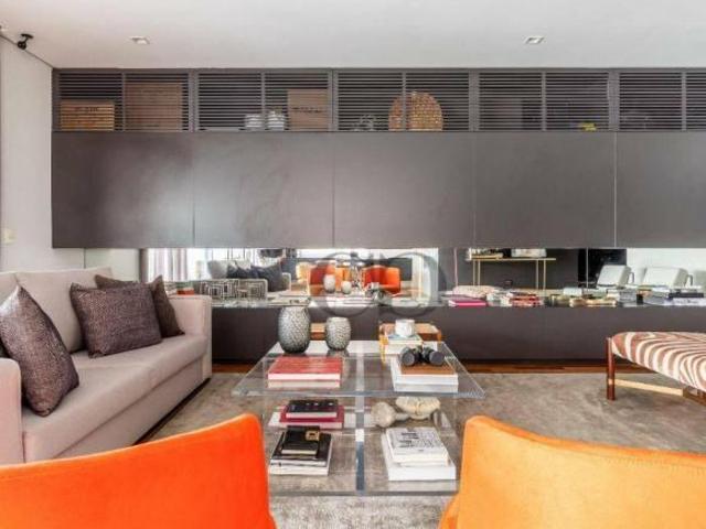 Apartamento com 3 dormitórios à venda, 277 m² por R$ 16.000.000,00 Itaim Bibi São Paulo/SP