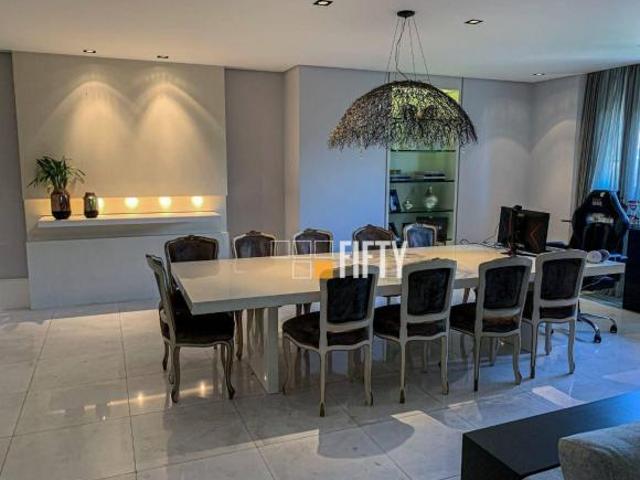 Apartamento com 3 dormitórios à venda, 292 m² por R$ 6.300.000,00 Higienópolis São Paulo/SP