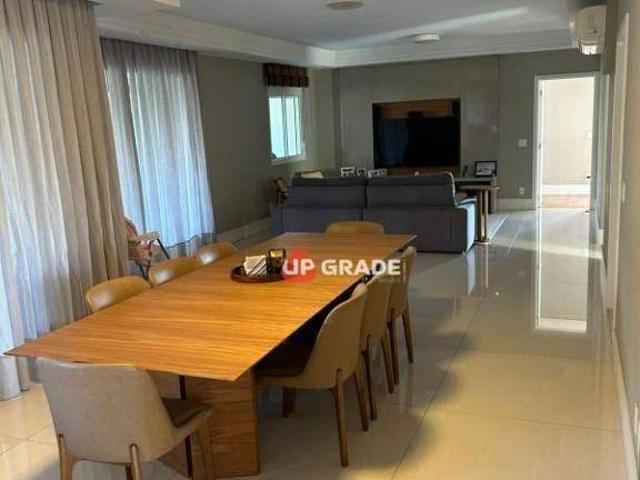 Apartamento com 3 dormitórios à venda, 200 m² por R$ 2.400.000 Edifício Terraços Tamboré Santana