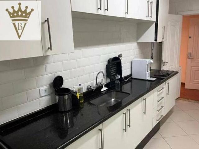Apartamento com 3 dormitórios à venda, 200 m² por R$ 3.000.000,00 Jardim Paulista São Paulo/SP