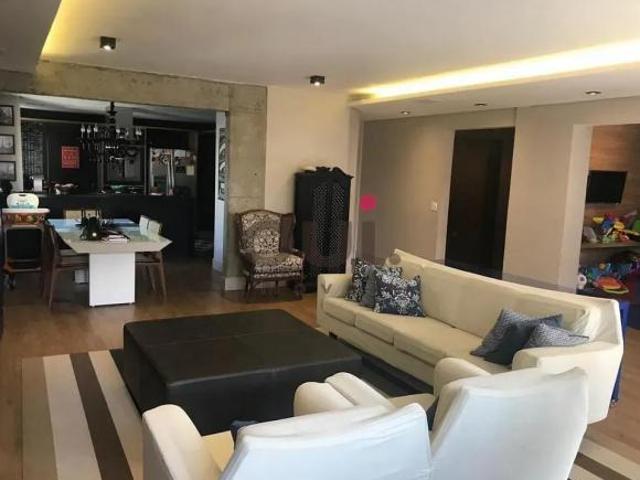 Apartamento com 3 dormitórios à venda, 200 m² por R$ 3.500.000,00 Itaim Bibi São Paulo/SP