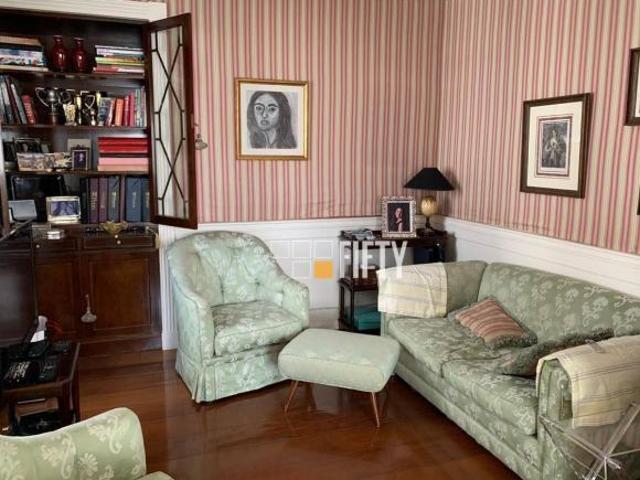 Apartamento com 3 dormitórios à venda, 200 m² por R$ 5.000.000,00 Itaim Bibi São Paulo/SP