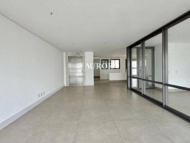Apartamento com 3 dormitórios à venda, 207 m² por R$ 2.490.000,00 Gleba Fazenda Palhano Londrina