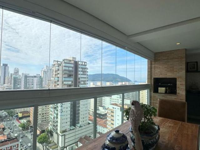 Apartamento com 3 dormitórios à venda, 204 m² por R$ 3.150.000,00 Embaré Santos/SP