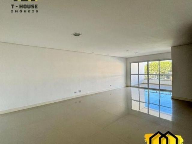 Apartamento com 3 dormitórios à venda, 204 m² por R$ 860.000,00 Baeta Neves São Bernardo do Camp