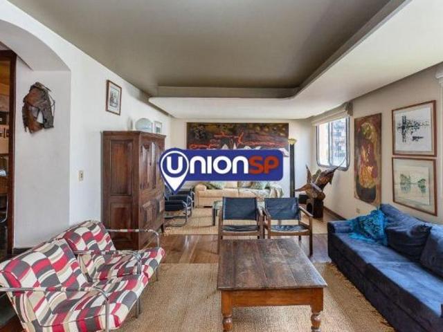Apartamento com 3 dormitórios à venda, 210 m² por R$ 2.200.000 Moema São Paulo/SP