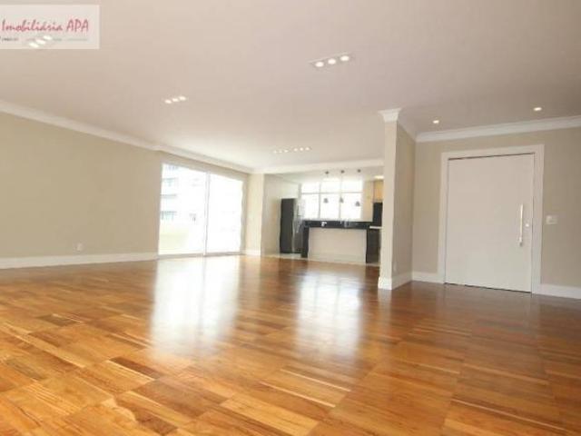 Apartamento com 3 dormitórios à venda, 210 m² por R$ 2.900.000,00 Higienópolis São Paulo/SP