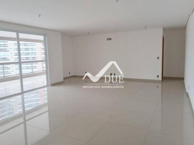 Apartamento com 3 dormitórios à venda, 210 m² por R$ 3.300.000,00 Embaré Santos/SP