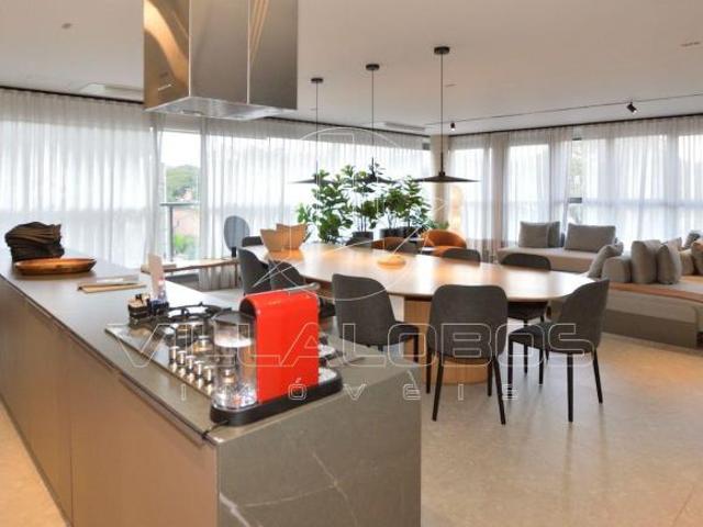 Apartamento com 3 dormitórios à venda, 210 m² por R$ 7.395.187,00 Jardim Paulista São Paulo/SP