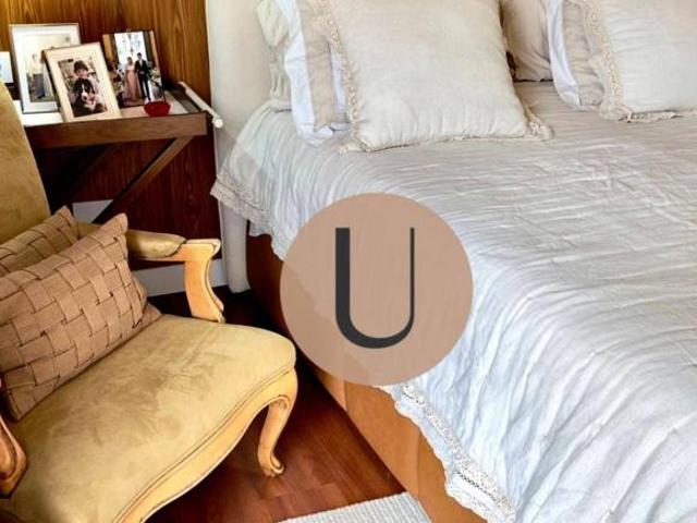 Apartamento com 3 dormitórios à venda, 211 m² por R$ 2.500.000,00 Vila Morumbi São Paulo/SP