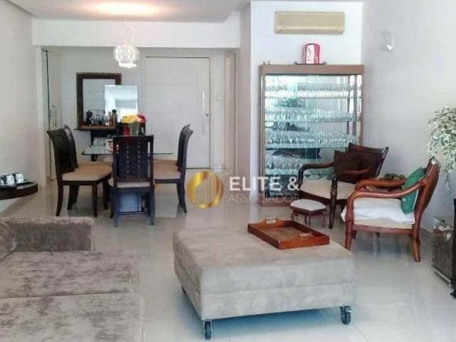 Apartamento com 3 dormitórios à venda, 216 m² por R$ 1.400.000,00 Gonzaga Santos/SP