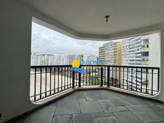 Apartamento com 3 dormitórios à venda, 220 m² por R$ 1.200.000,00 Pitangueiras Guarujá/SP