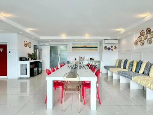 Apartamento com 3 dormitórios à venda, 220 m² por R$ 1.800.000,00 Praia das Pitangueiras Guarujá