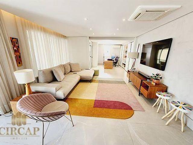 Apartamento com 3 dormitórios à venda, 222 m² por R$ 3.400.000,00 Perdizes São Paulo/SP