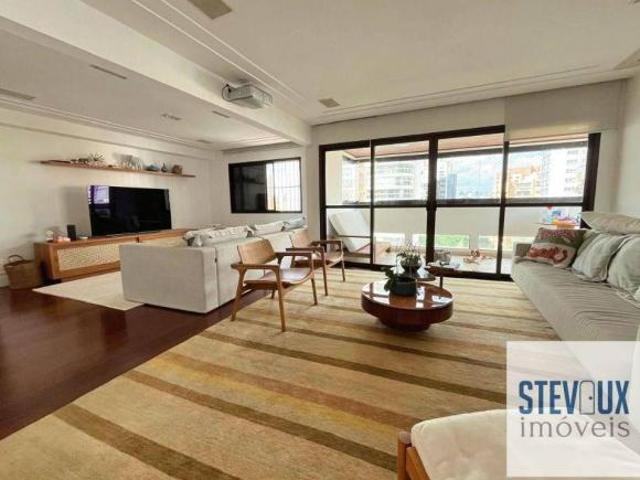 Apartamento com 3 dormitórios à venda, 230 m² por R$ 3.000.000,00 Moema São Paulo/SP