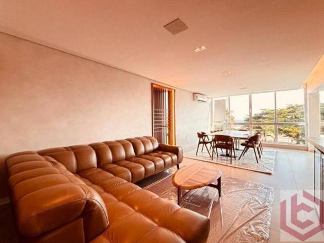Apartamento com 3 dormitórios à venda, 230 m² por R$ 3.350.000,00 Boqueirão Santos/SP