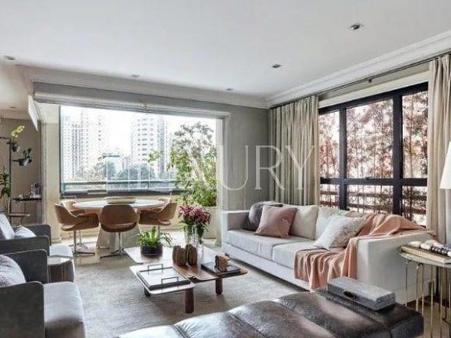 Apartamento com 3 dormitórios à venda, 230 m² por R$ 6.000.000,00 Itaim Bibi São Paulo/SP