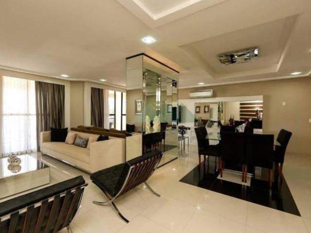 Apartamento com 3 dormitórios à venda, 238 m² por R$ 1.900.000,00 Parque Monjolo Foz do Iguaçu/P