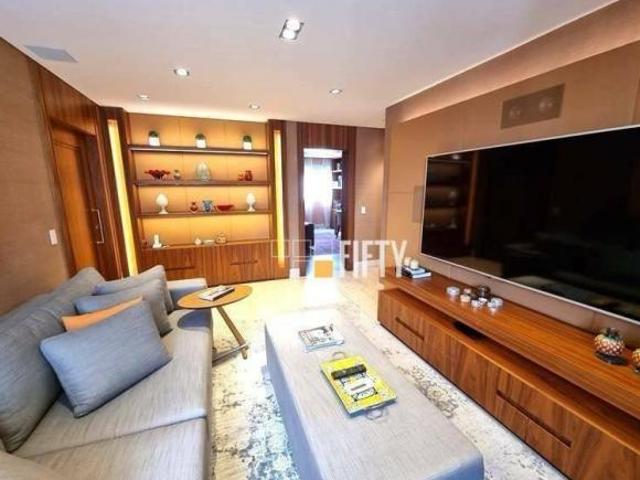 Apartamento com 3 dormitórios à venda, 370 m² Campo Belo São Paulo/SP