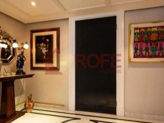 Apartamento com 3 dormitórios à venda, 300 m² por R$ 5.600.000,00 Moema São Paulo/SP