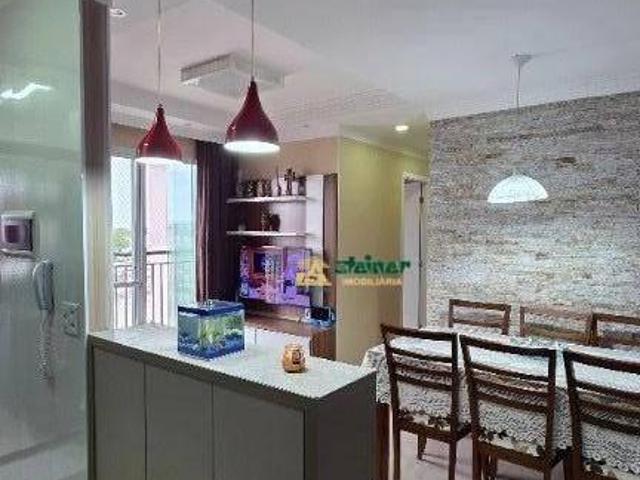 Apartamento com 3 dormitórios à venda, 56 m² por R$ 370.000,00 Cocaia Guarulhos/SP