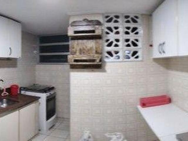 Apartamento com 3 dormitórios à venda, 64 m² por R$ 265.000,00 Aparecida Santos/SP