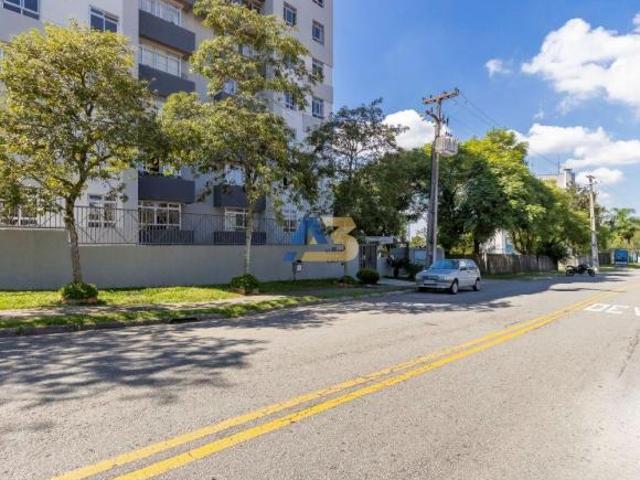 Apartamento com 3 dormitórios à venda, 65 m² por R$ 595.000,00 Cabral Curitiba/PR