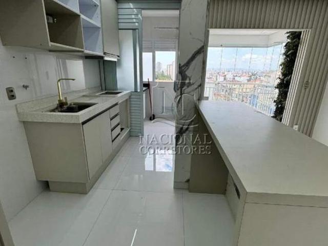 Apartamento com 3 dormitórios à venda, 65 m² por R$ 640.000,00 Santa Maria S
