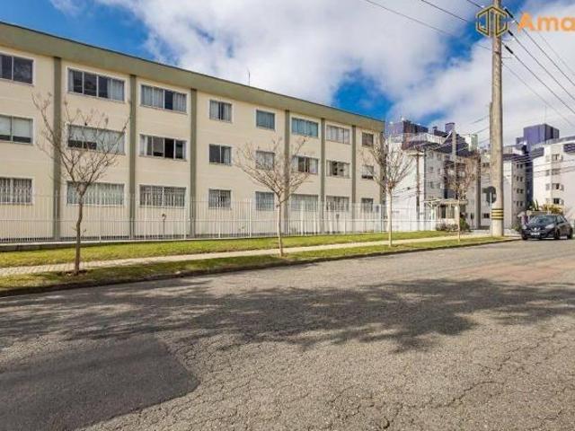 Apartamento com 3 dormitórios à venda, 66 m² por R$ 430.000,00 Água Verde Curitiba/PR