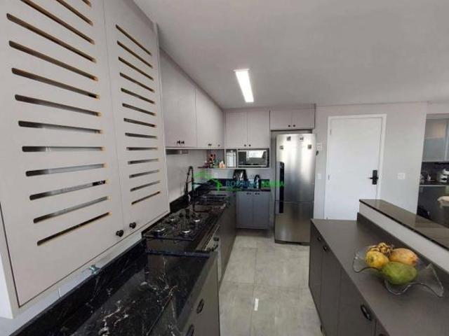 Apartamento com 3 dormitórios à venda, 66 m² por R$ 599.000,00 Centro Carapicuíba/SP