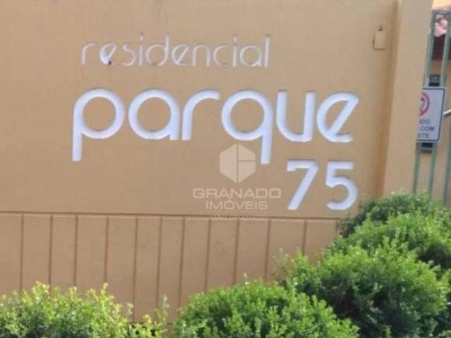 Apartamento com 3 dormitórios à venda, 67 m² por R$ 300.000,00 Vila Nova Maringá/PR