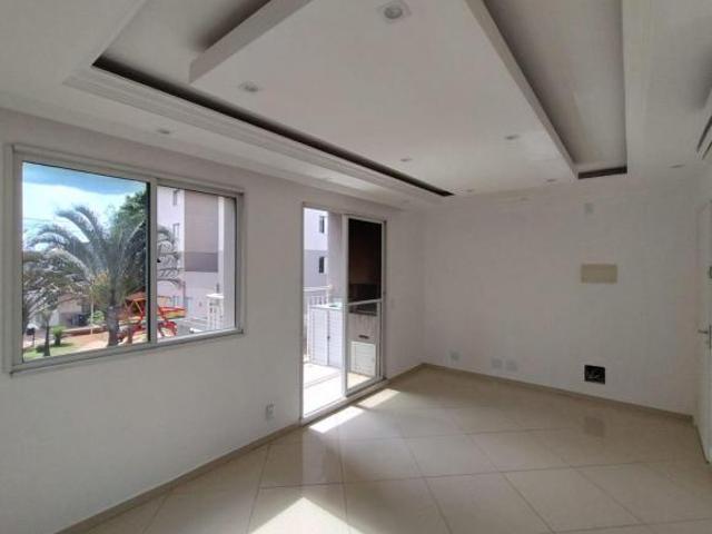 Apartamento com 3 dormitórios à venda, 68 m² por R$ 440.000 Cond. Bem Querer Vila Endres Guaru