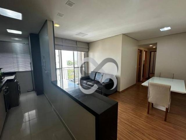 Apartamento com 3 dormitórios à venda, 69 m² por R$ 509.000,00 Aurora Londrina/PR
