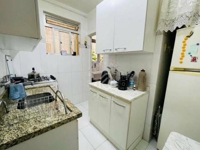 Apartamento com 3 dormitórios à venda, 62 m² por R$ 295.000,00 Centro Sapucaia do Sul/RS