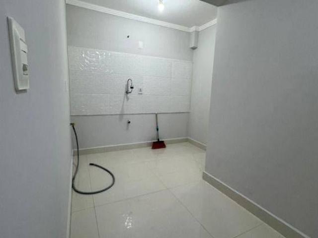 Apartamento com 3 dormitórios à venda, 74 m² por R$ 350.000,00 Região do Lago Cascavel/PR