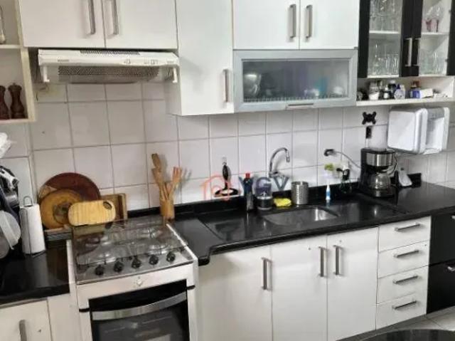 Apartamento com 3 dormitórios à venda, 74 m² por R$ 650.000,00 São Judas São Paulo/SP