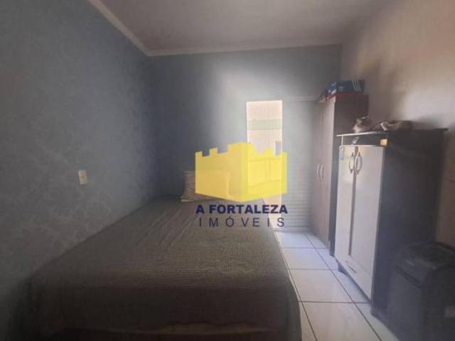 Apartamento com 3 dormitórios à venda, 75 m² por R$ 300.000,00 Vila Molon Americana/SP