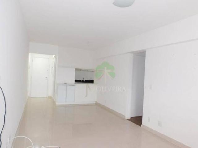 Apartamento com 3 dormitórios à venda, 75 m² Vila Sônia São Paulo/SP