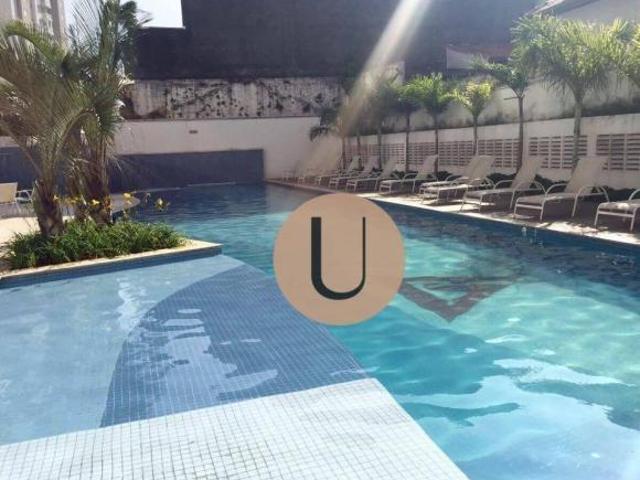 Apartamento com 3 dormitórios à venda, 76 m²