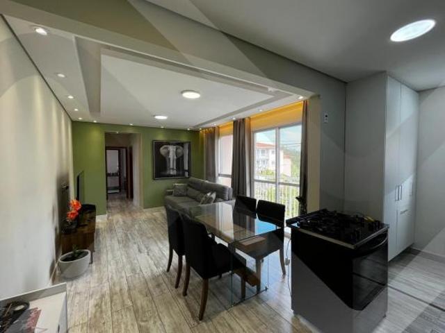 Apartamento com 3 dormitórios à venda, 76 m² por R$ 480.000,00 Chácara do Solar III Santana de P