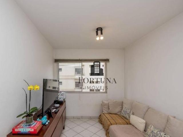 Apartamento com 3 dormitórios à venda, 77 m² por R$ 790.000,00 Moema São Paulo/SP