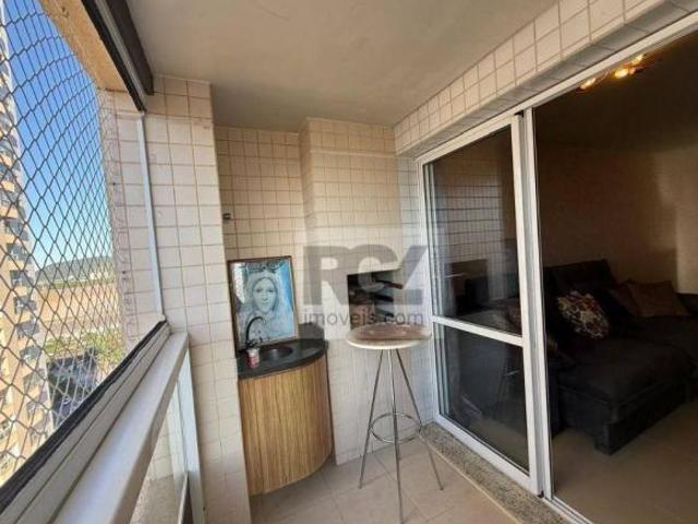 Apartamento com 3 dormitórios à venda, 77 m² por R$ 790.000,00 Ponta da Praia Santos/SP