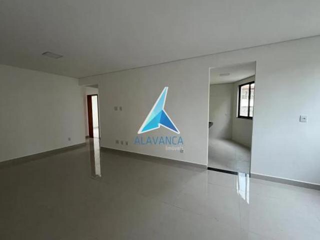 Apartamento com 3 dormitórios à venda, 79 m² por R$ 490.000,00 Maria Eugênia Governador Valadare