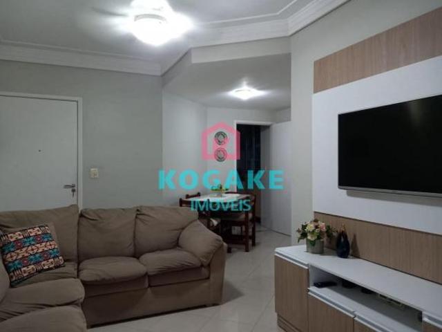 Apartamento com 3 dormitórios à venda, 79 m² por R$ 950.000,00 Jardim Apolo II São José dos Camp