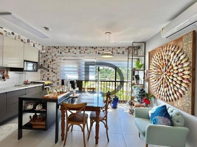 Apartamento com 3 dormitórios à venda, 70 m² por R$ 1.550.000,00 Riviera de São Lourenço Bertiog