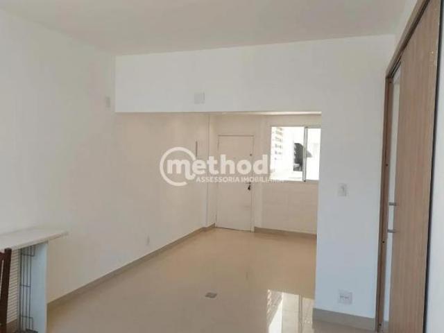 Apartamento com 3 dormitórios à venda, 70 m² por R$ 290.000,00 Centro Campinas/SP