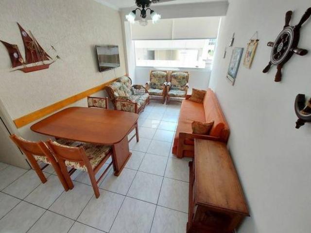 Apartamento com 3 dormitórios à venda, 70 m² por R$ 300.000,00 Enseada Guarujá/SP