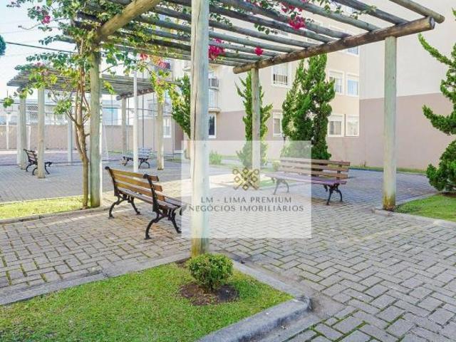 Apartamento com 3 dormitórios à venda, 70 m² por R$ 415.000 Boneca do Iguaçu São José dos Pinhai