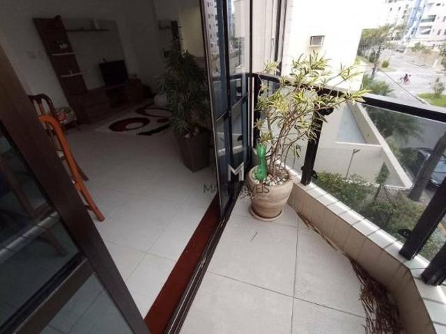 Apartamento com 3 dormitórios à venda, 70 m² por R$ 490.000,00 Enseada Guarujá/SP